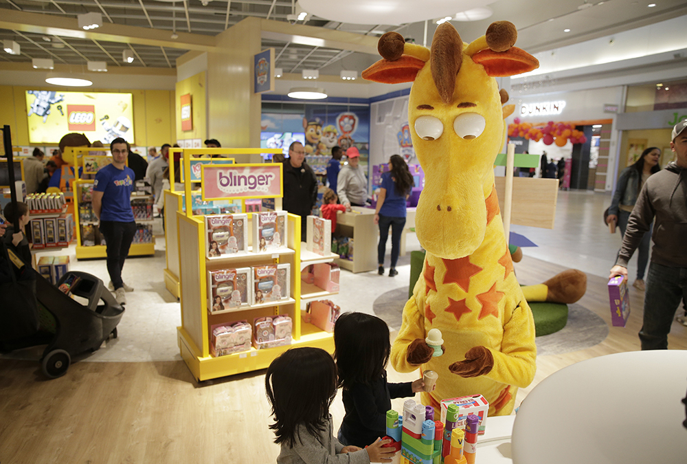 Toys “R” Us Tries Again | God's World News