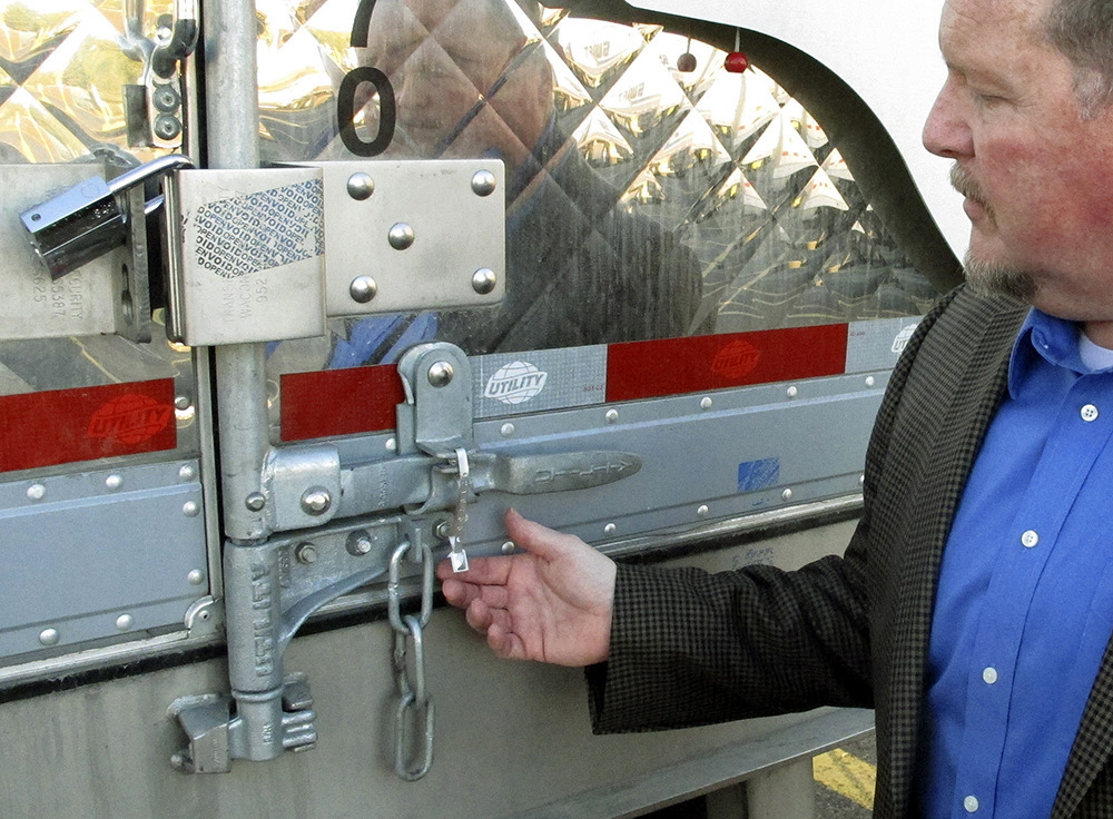 Trailers that Sting | God's World News