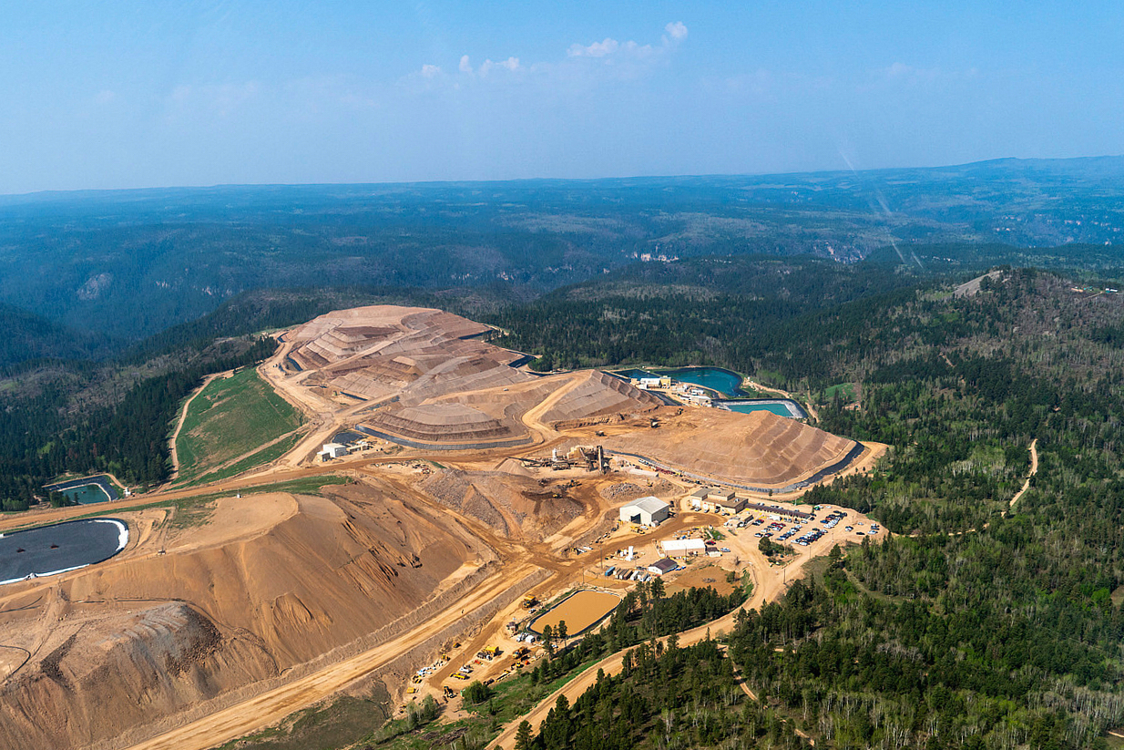A Modern-Day Gold Rush | God's World News
