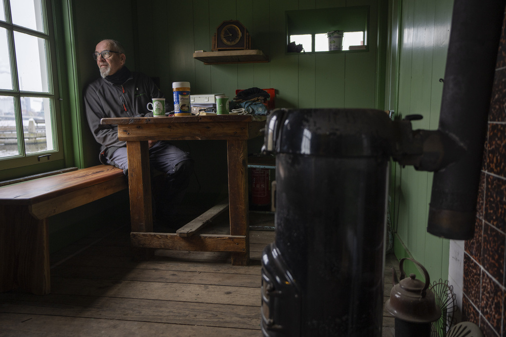 Reaping the Wind in the Netherlands | God's World News