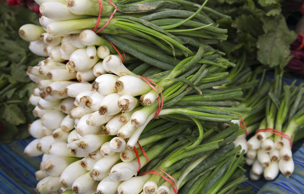 Living Room Farming | God's World News