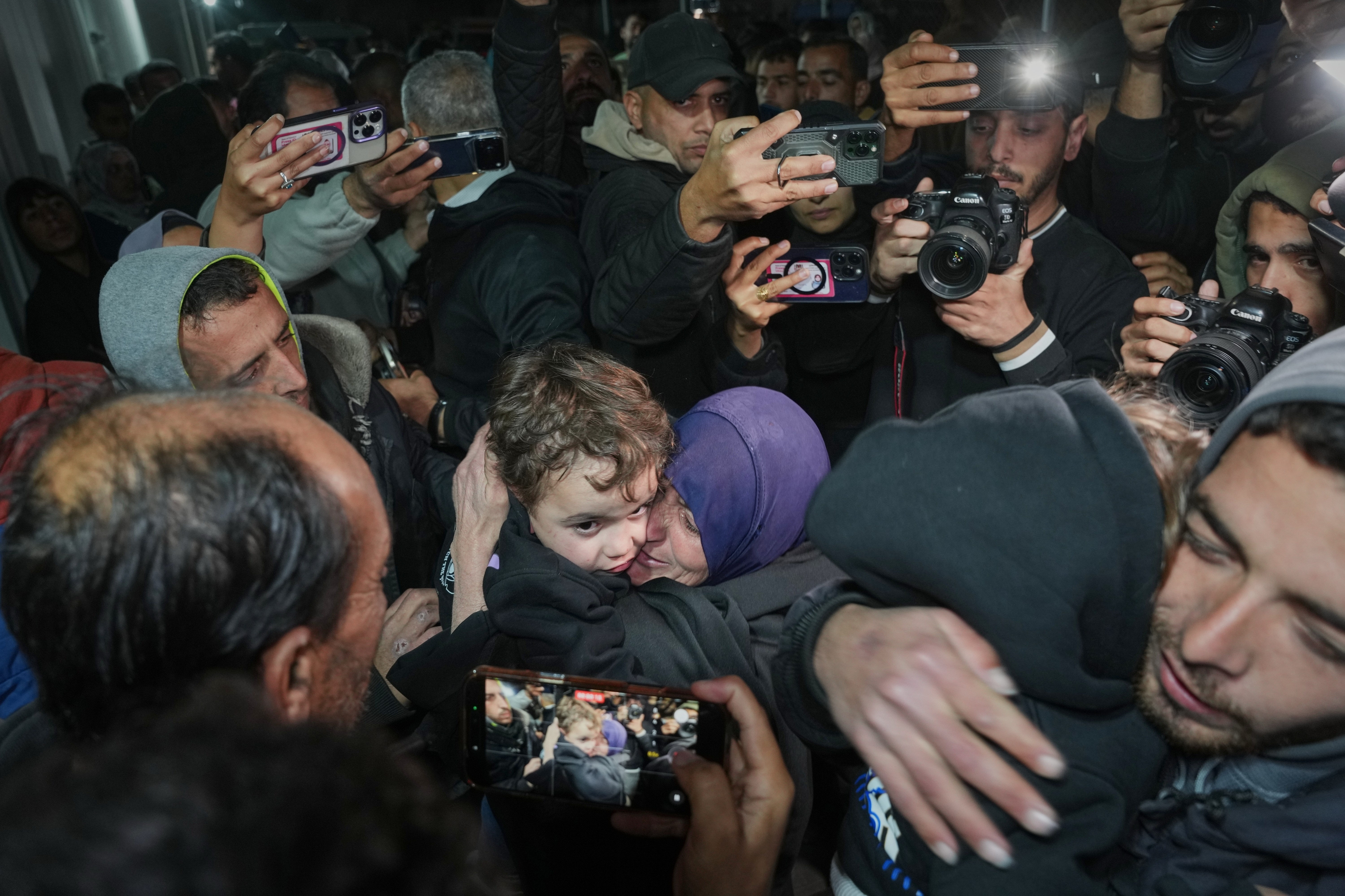 Rafah Crossing Opens for a Few | God's World News