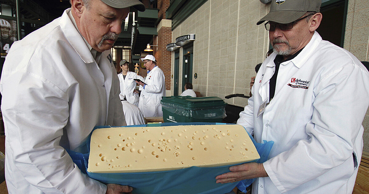 Champion Cheese | God's World News