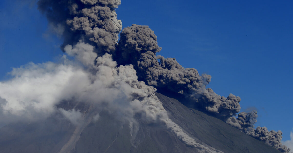 Volcano Cleanup | God's World News