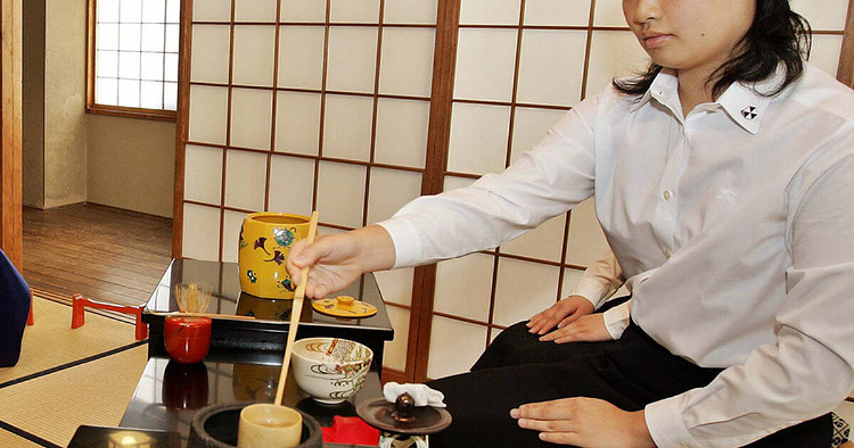 Message in a Teacup | God's World News