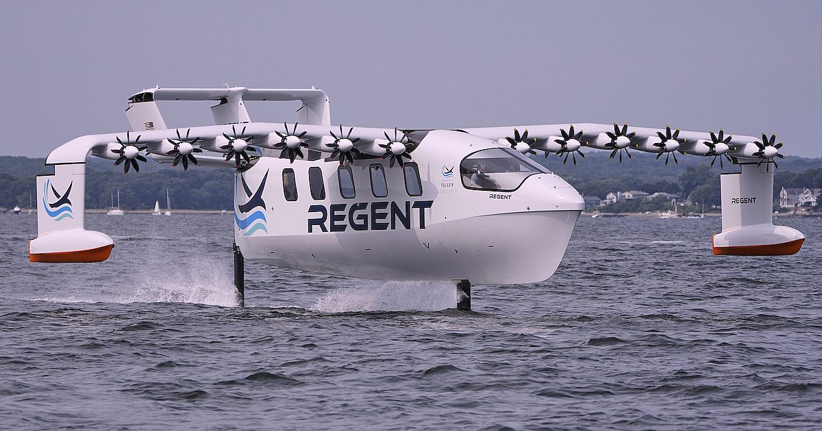 Bird Boats or Pelican Planes? | God's World News