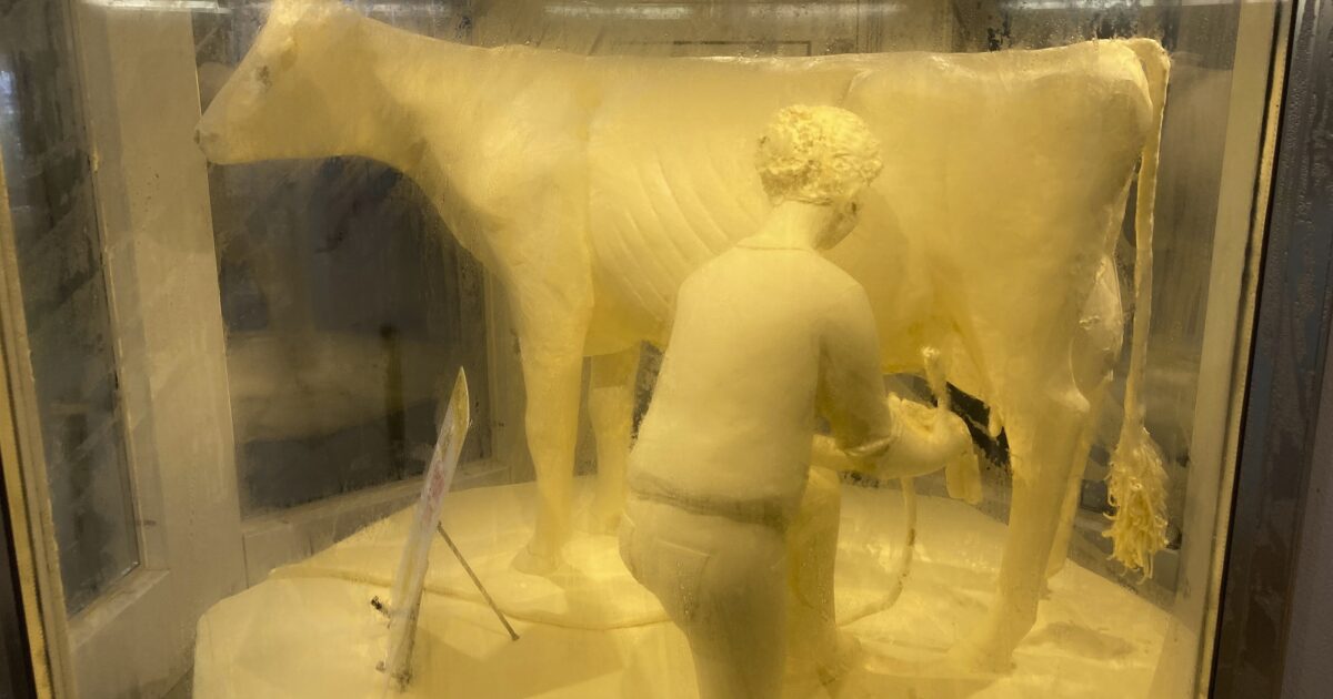 A Cow Made of . . . Butter? | God's World News