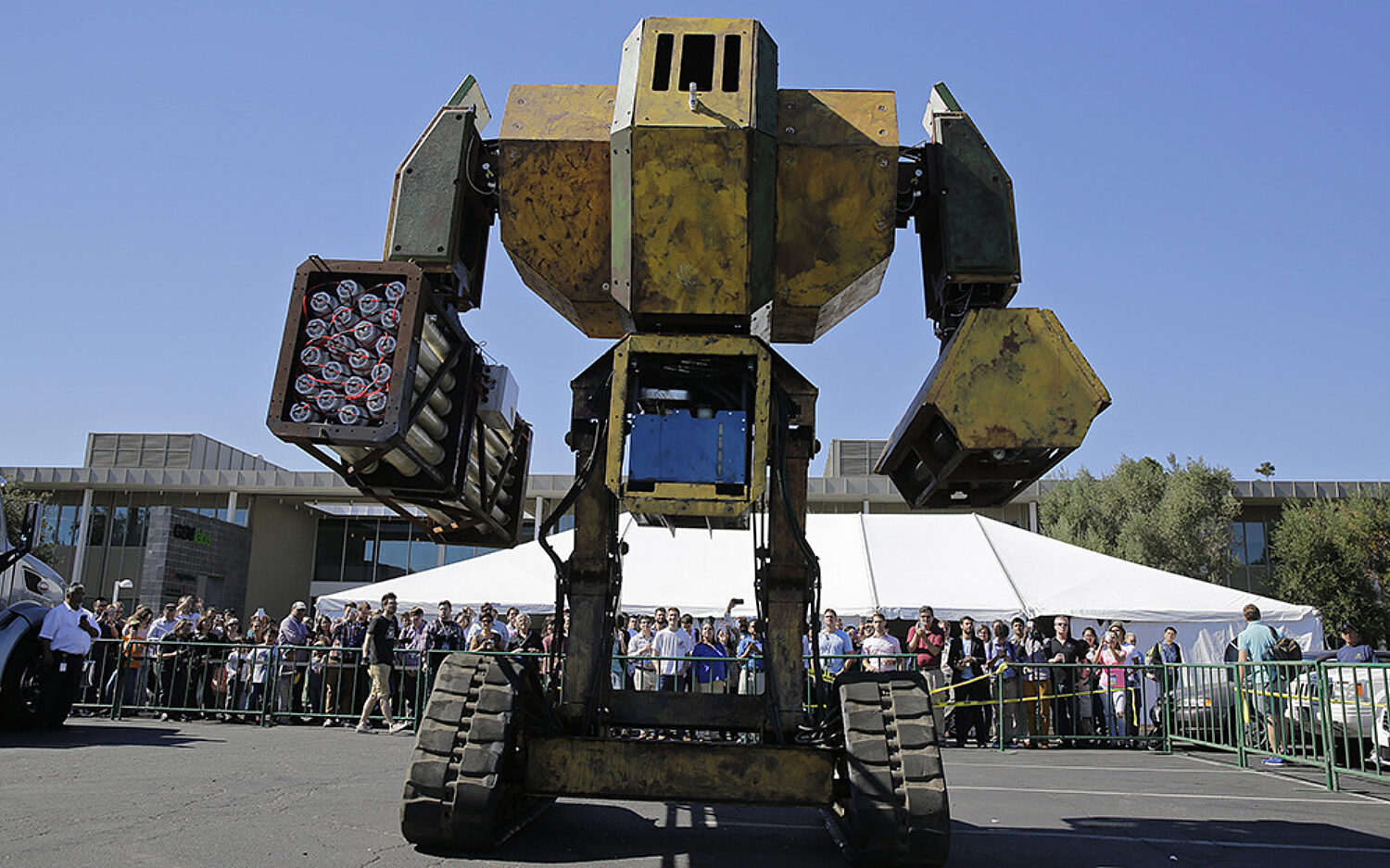 Battle of the Bots | God's World News