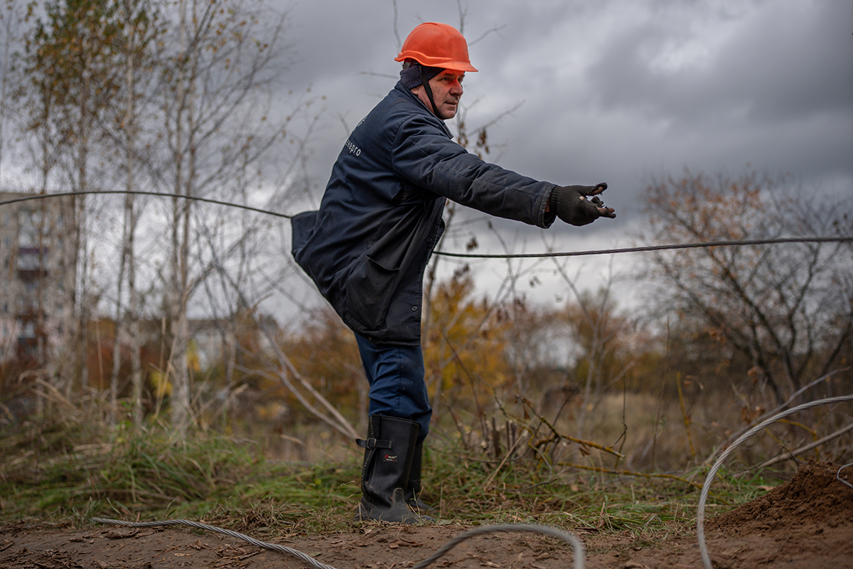 Keeping the Lights On in Ukraine | God's World News