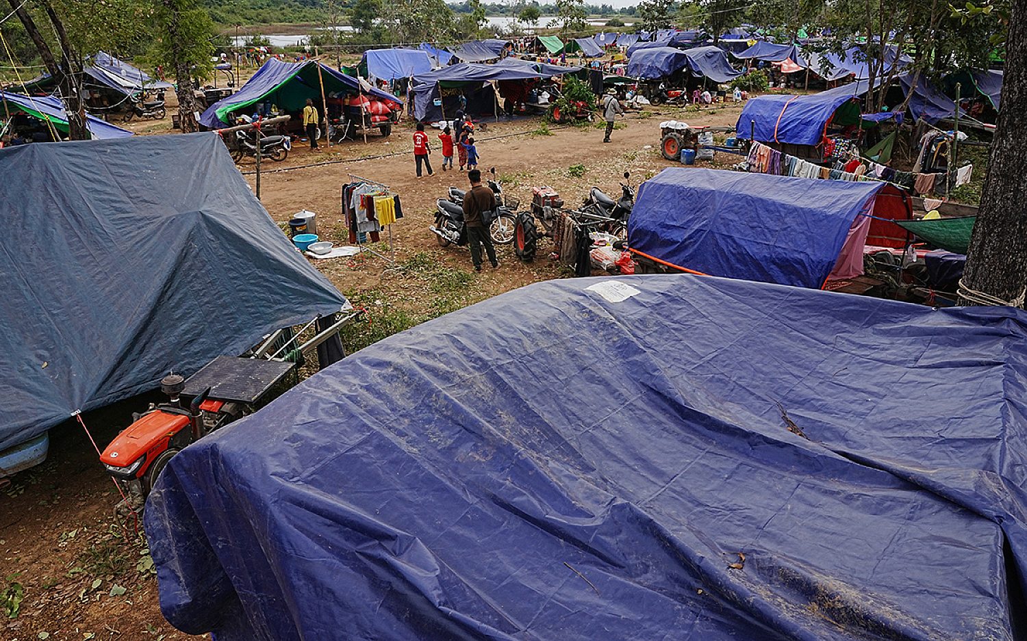 Thailand-Cambodia Border Fight Displaces Thousands | God's World News