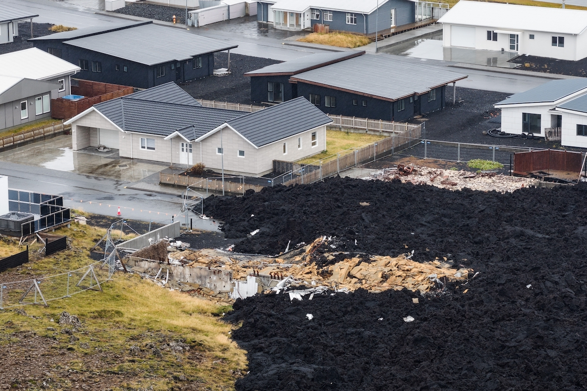 Goodbye, Grindavik? | God's World News