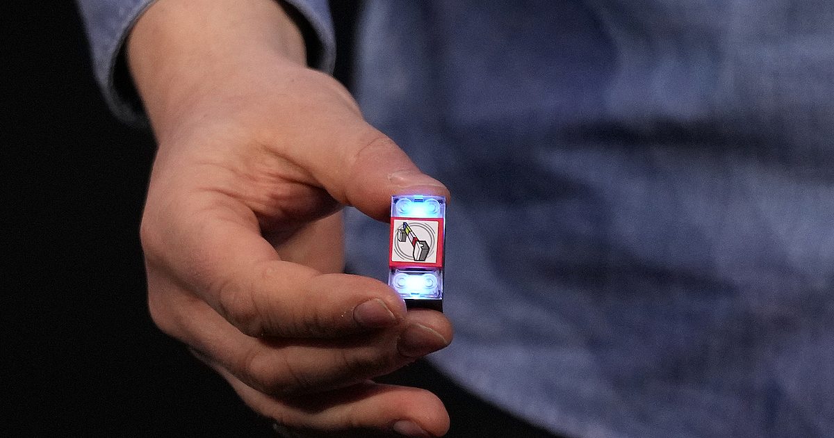 LEGO Gets Smart at CES | God's World News