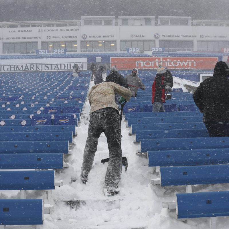 Freezing Football | God's World News