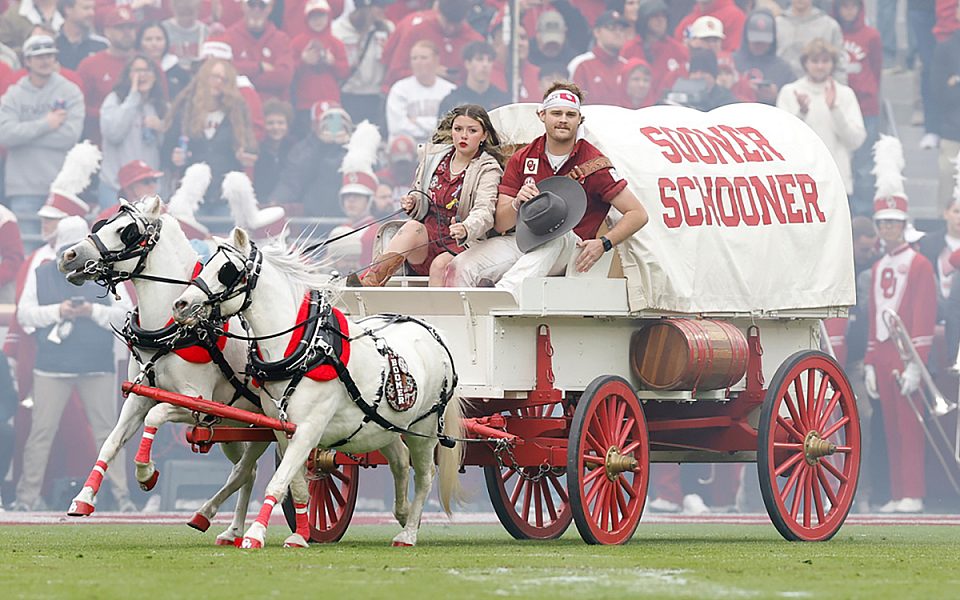 Driving the Sooner Schooner | God's World News